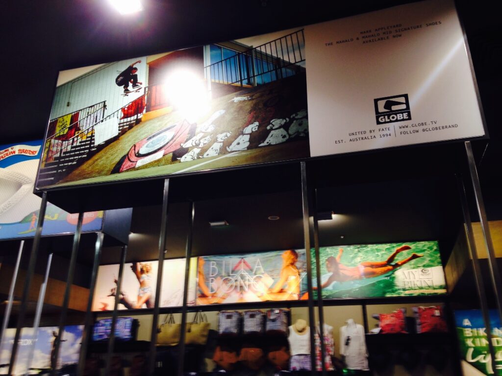 Digital Signage Melbourne | Design & Installation | Swift Signs