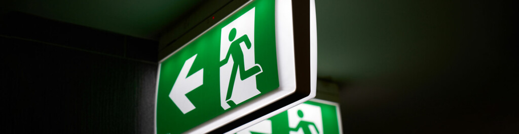 Safety Signs in Australia | Safety Signs in the Workplace | Swift Signs